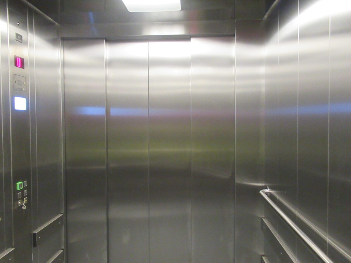 Reasons To Buy A Service Lift | Sheridan Lifts